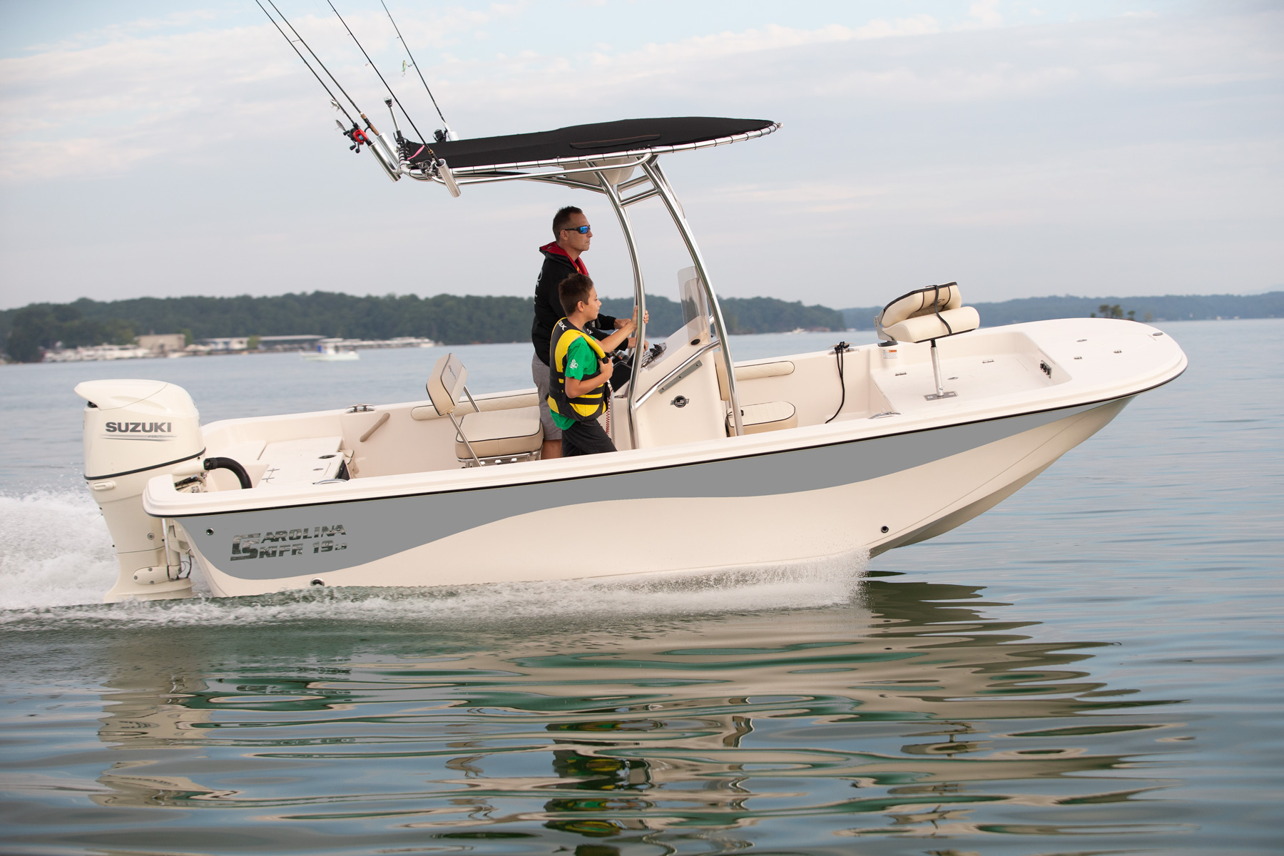 19 LS - Carolina Skiff